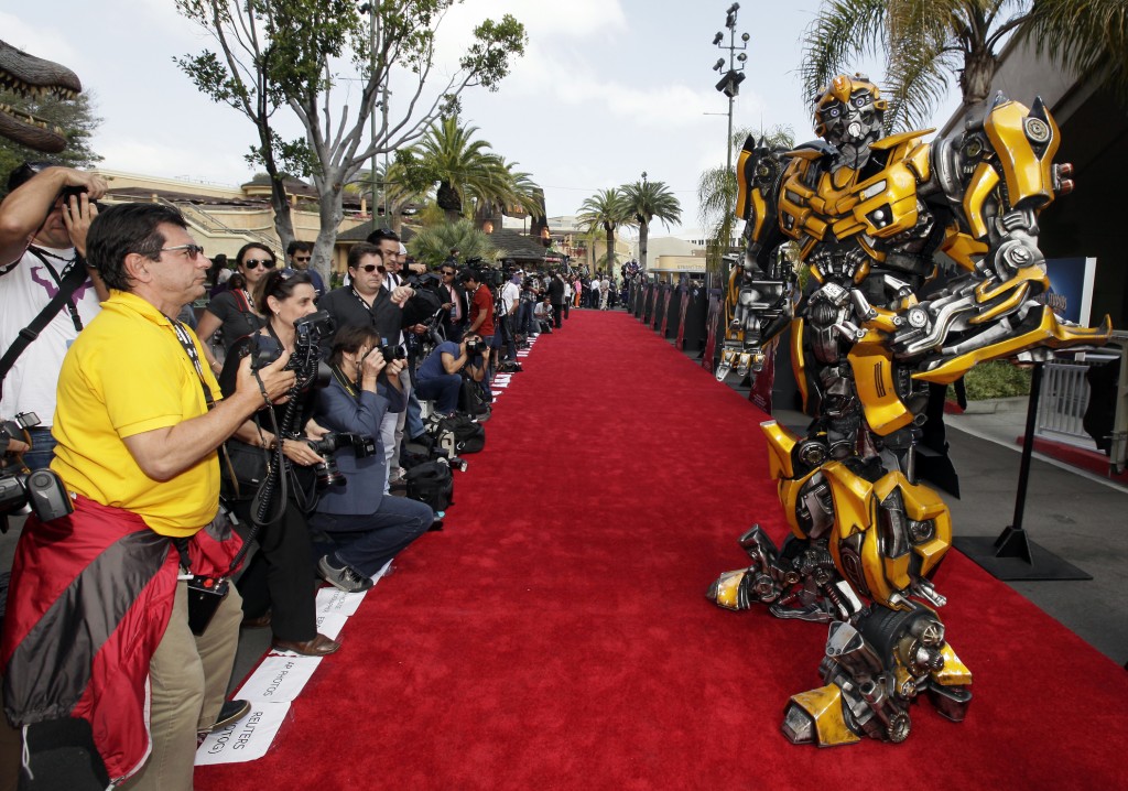 Transformers: The Ride opens at Universal Studios Hollywood « Sci-Fi Storm