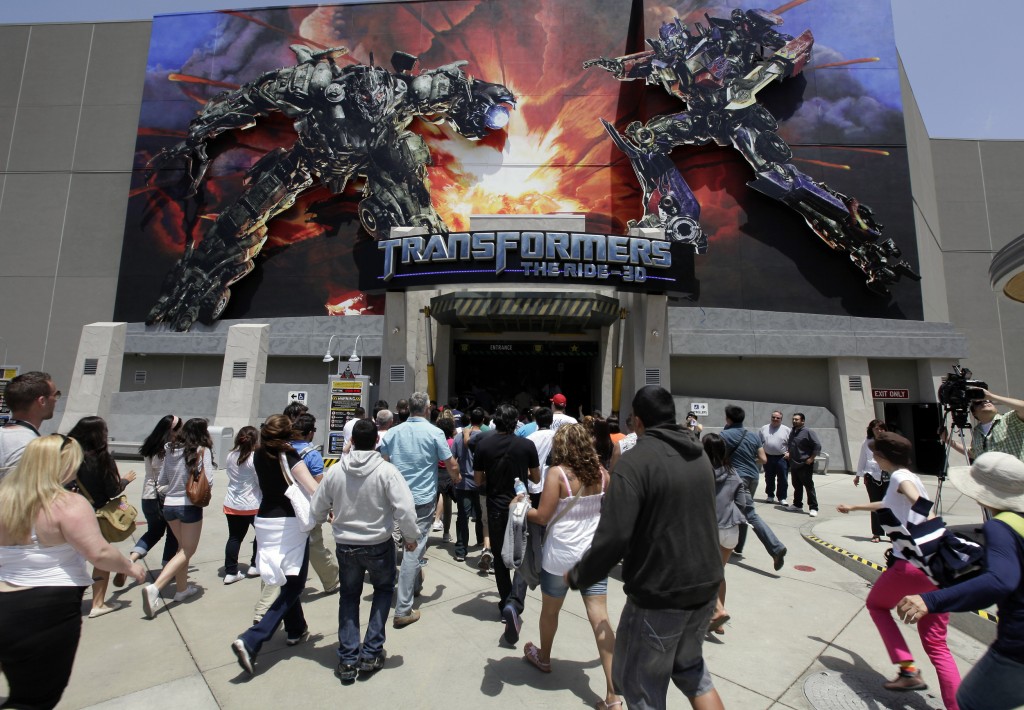 Transformers: The Ride opens at Universal Studios Hollywood « Sci-Fi Storm